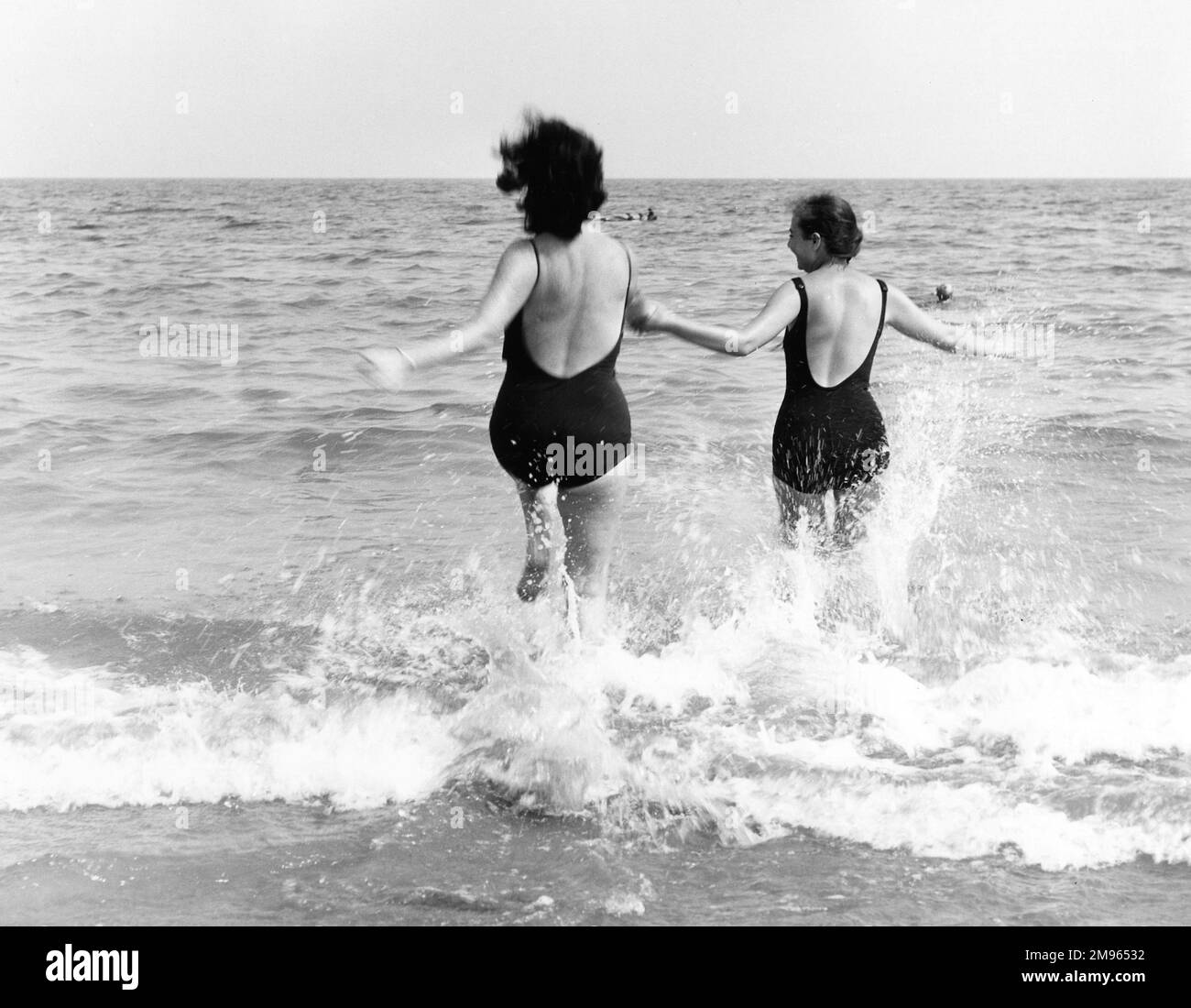 Women run Black and White Stock Photos & Images - Alamy