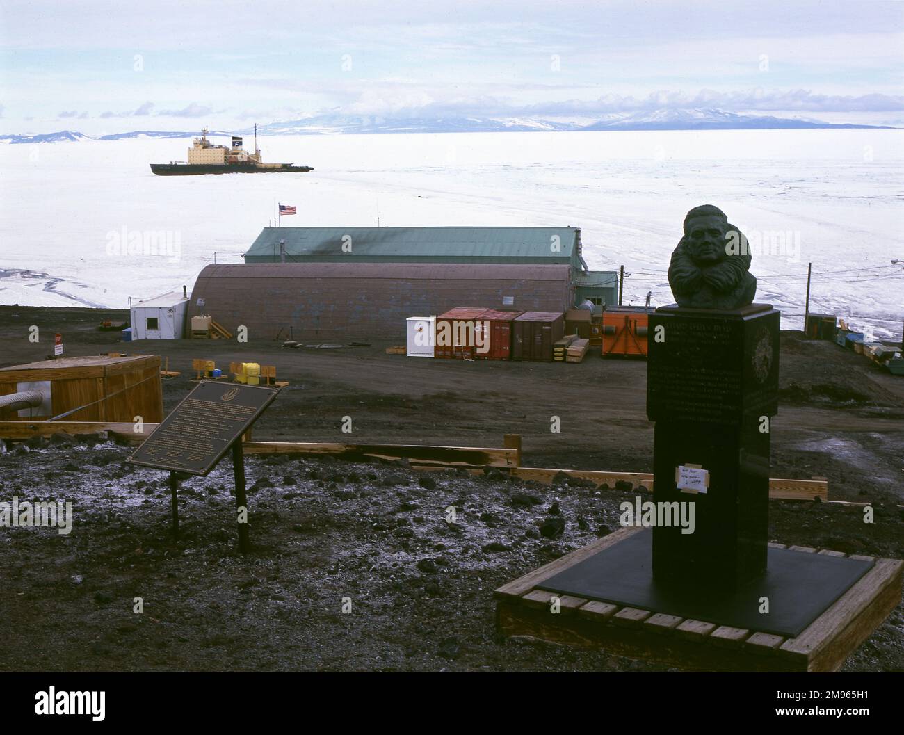 Station antarct hi-res stock photography and images - Alamy