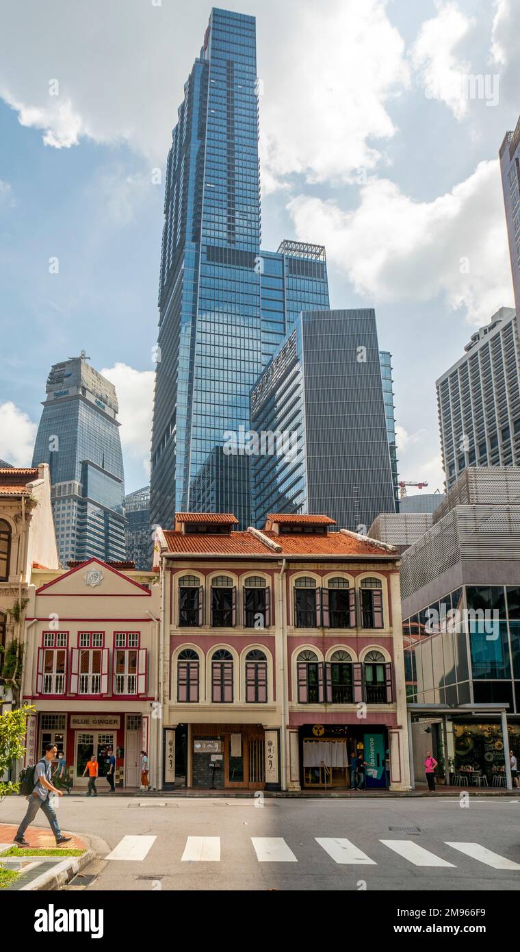 Traditional shophouses on Tg Pagar Rd and CBD office towers in the ...
