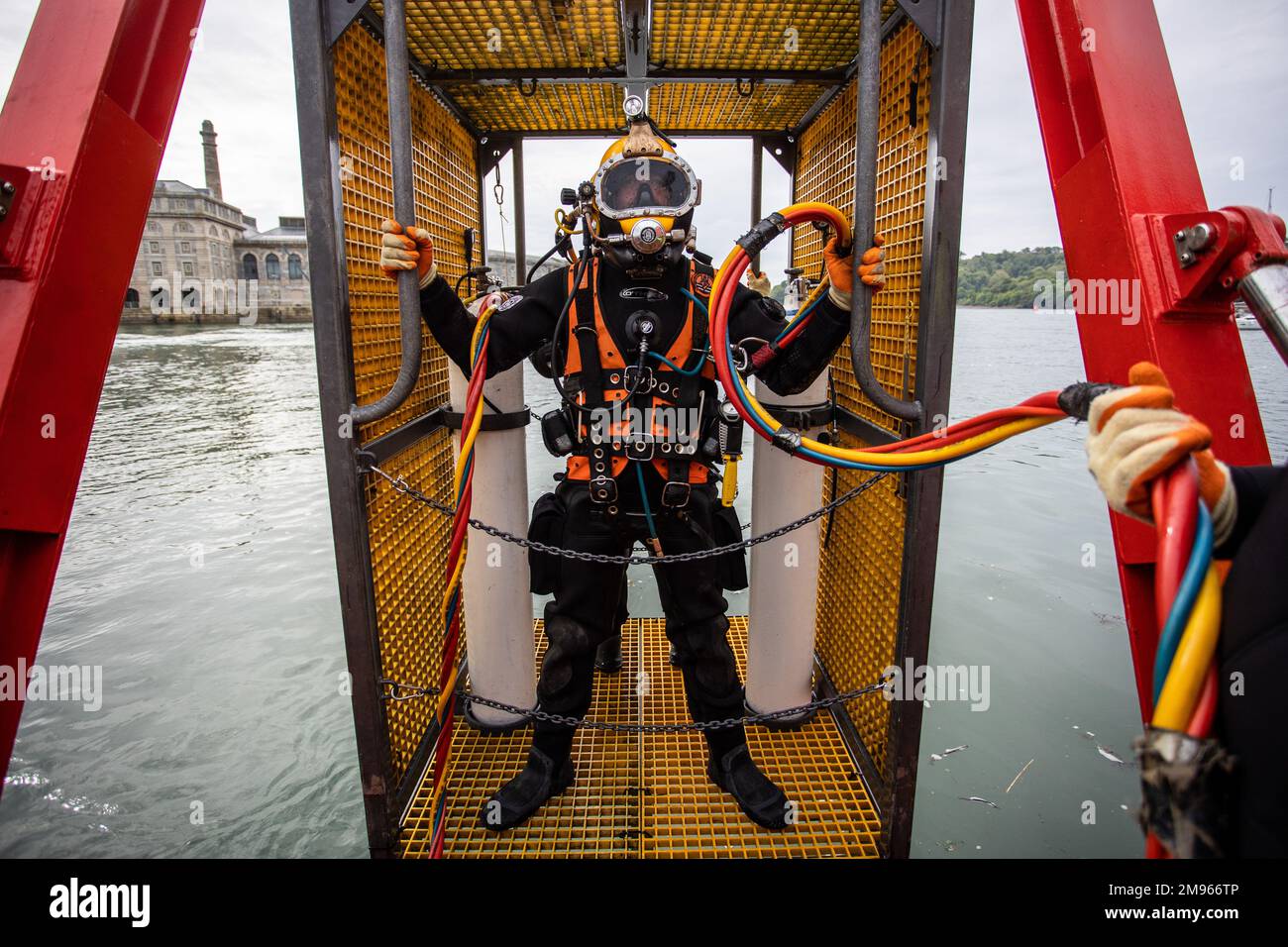 Commercial Diver Training, Plymouth Devon Stock Photo - Alamy
