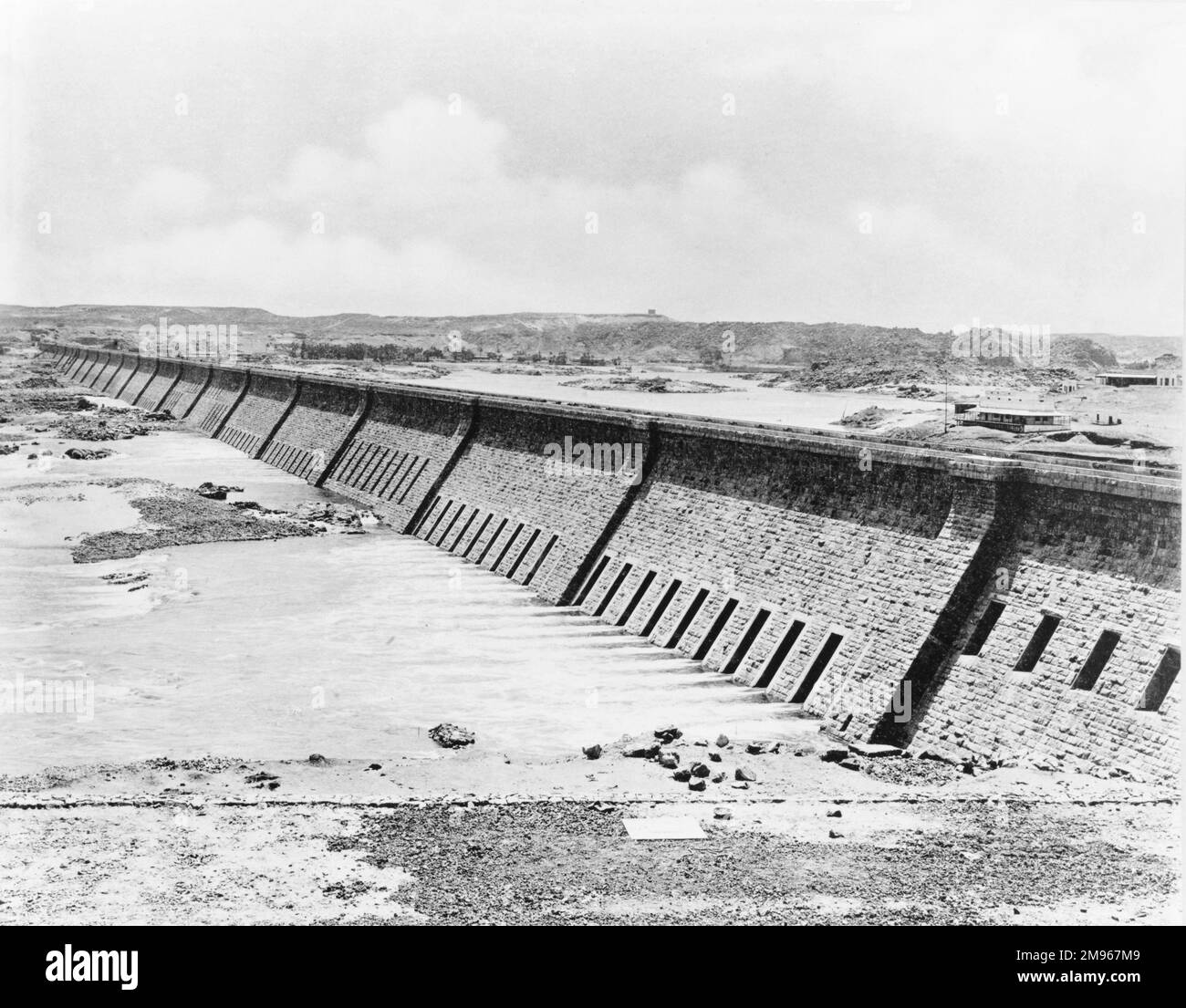 The Aswan Dam on the River Nile, Egypt, from downstream Stock Photo - Alamy