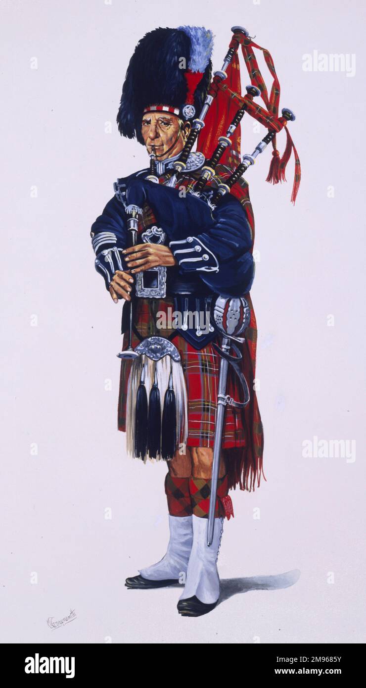 Scots guards piper hi-res stock photography and images - Alamy