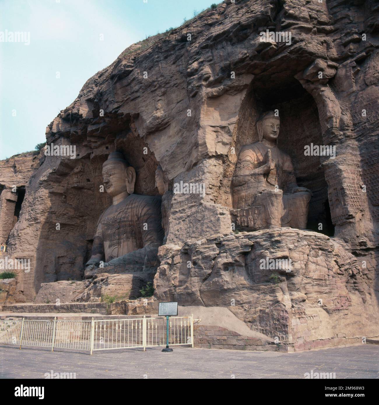 Datong grotto hi-res stock photography and images - Alamy
