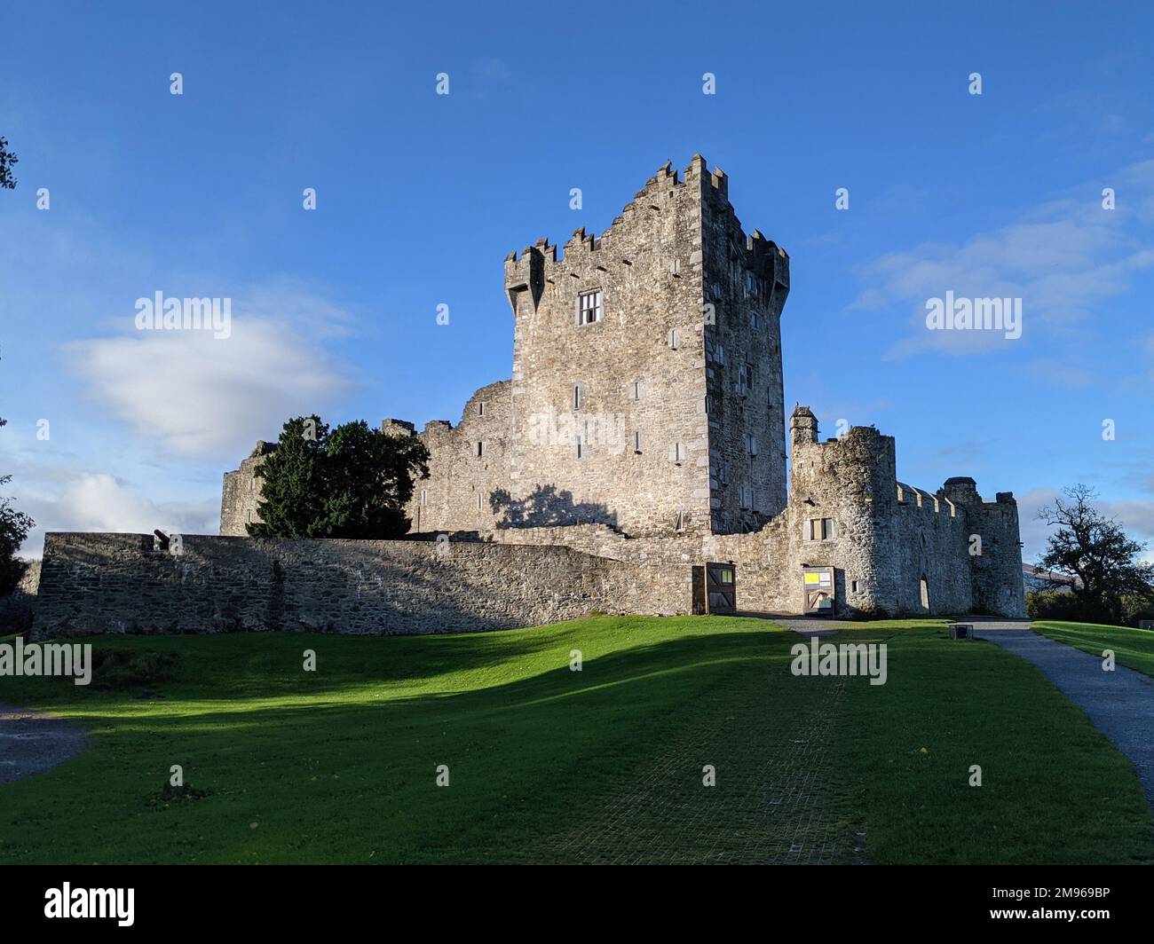 The idyllic landscape of Ross Castle in the Killarney National Park in ...