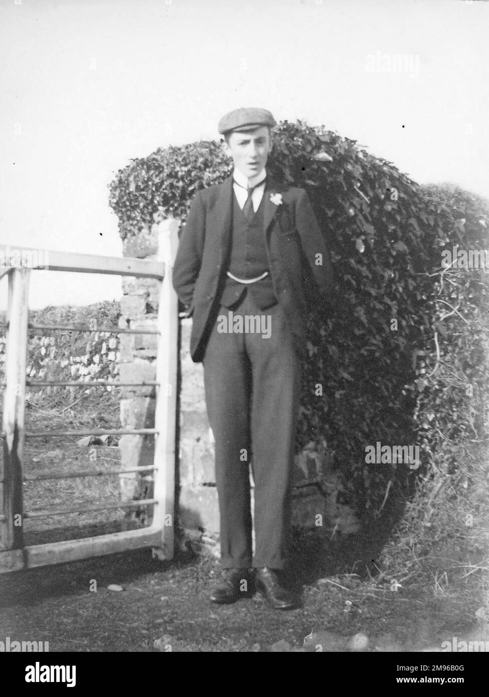 Wing of a gate Black and White Stock Photos & Images - Alamy