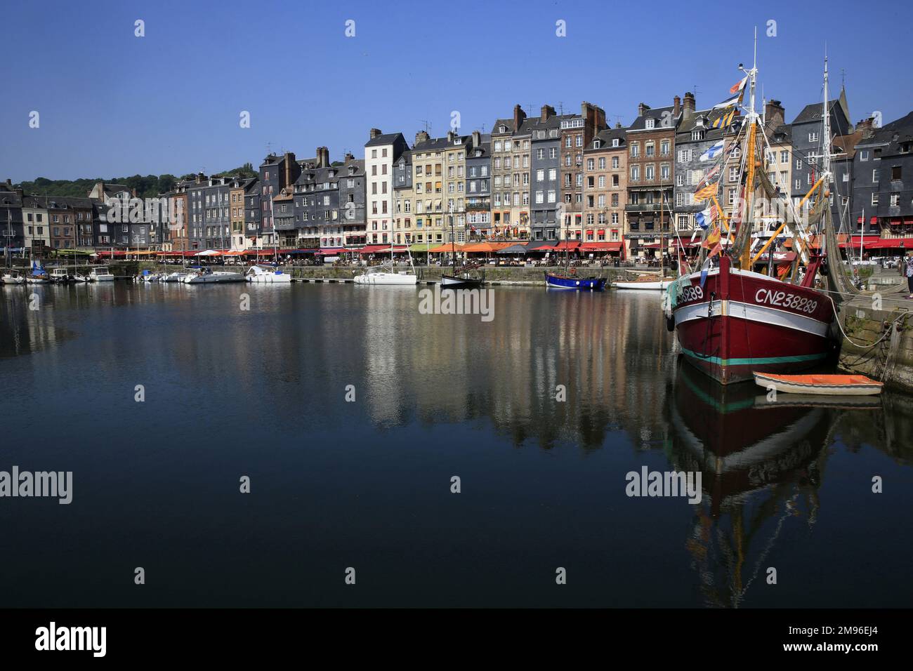 Vieux bateau de transport hi-res stock photography and images - Alamy