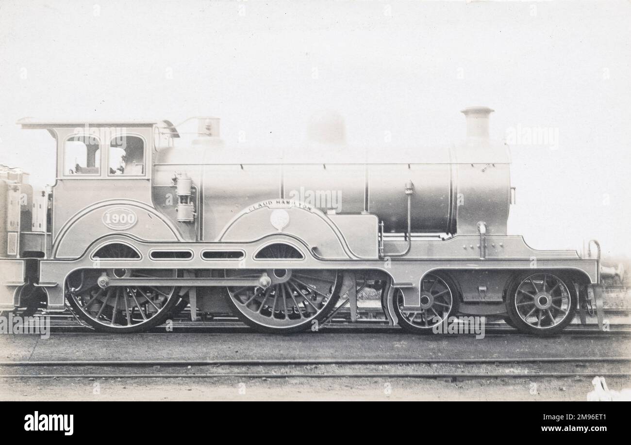 Locomotive no 1900 'Claud Hamilton' 4-4-0 Stock Photo - Alamy