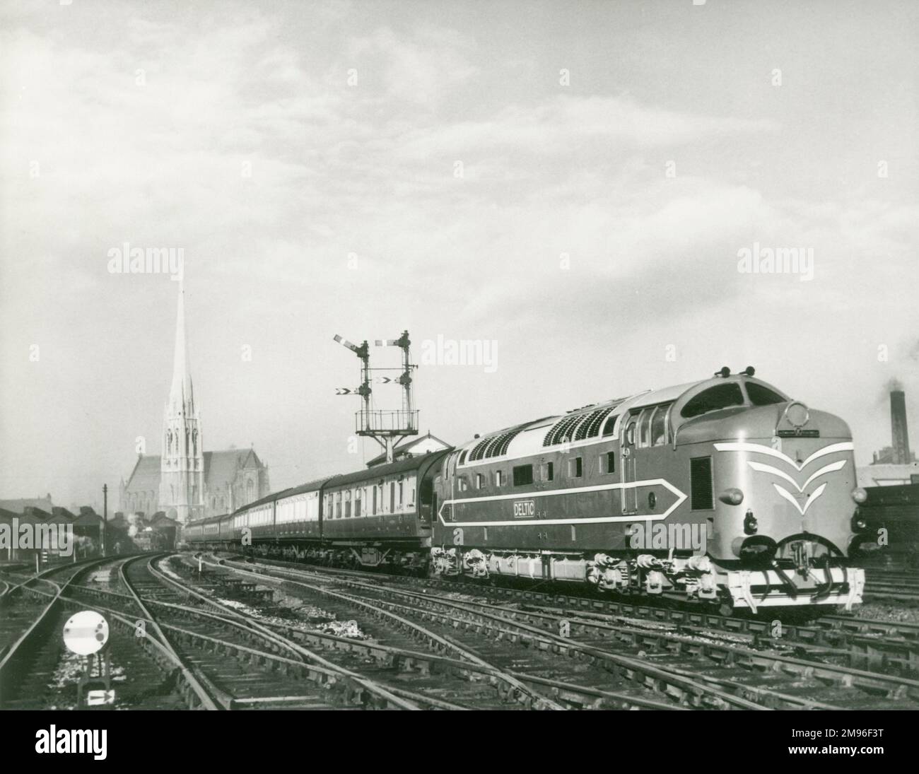 Deltic loco hi-res stock photography and images - Alamy