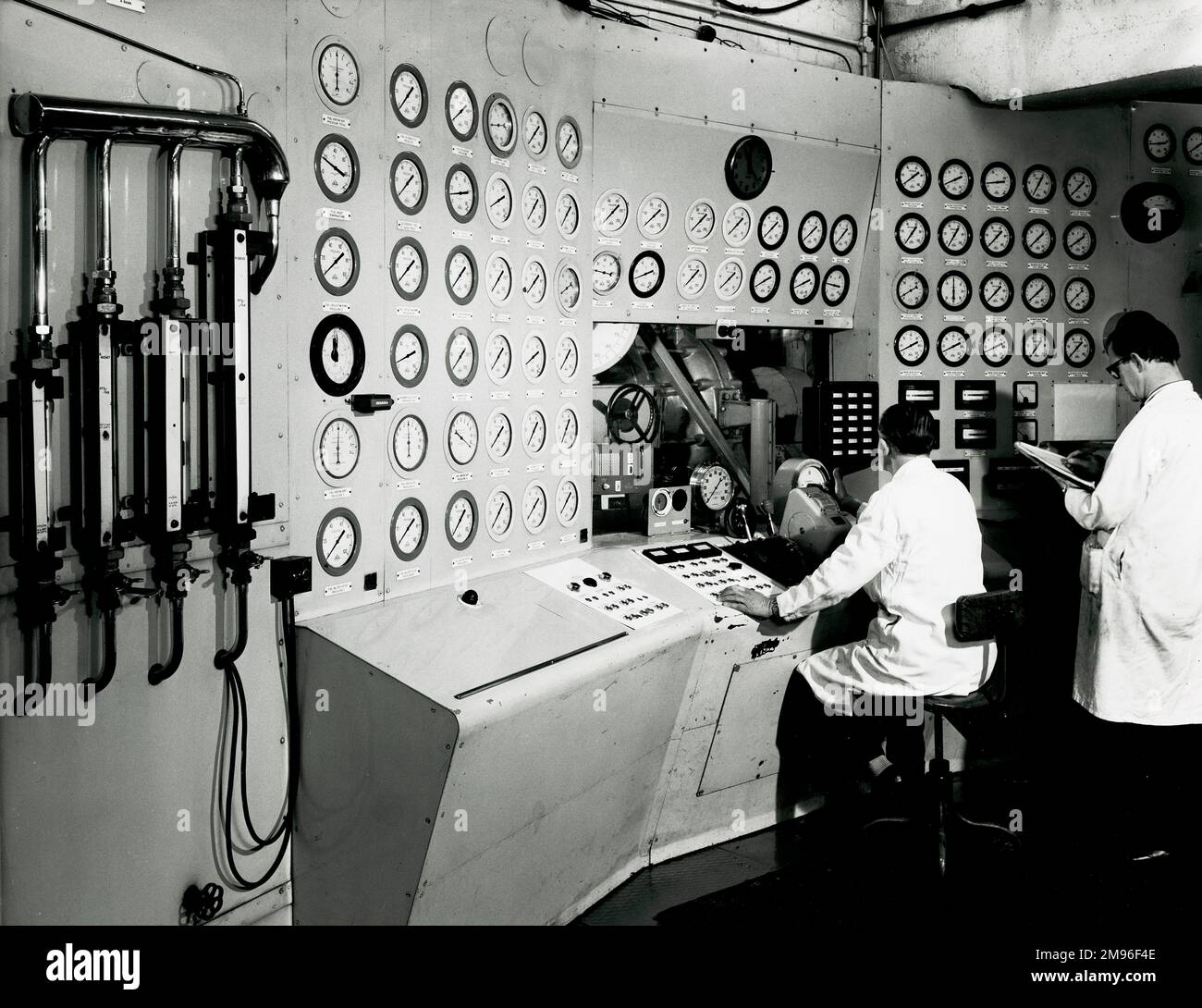 Test and manufacturing hi-res stock photography and images - Alamy