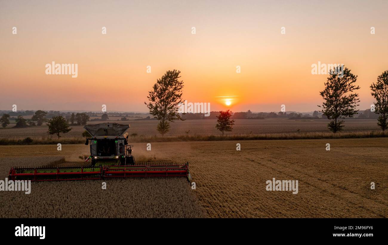 Class in farming hi-res stock photography and images - Alamy