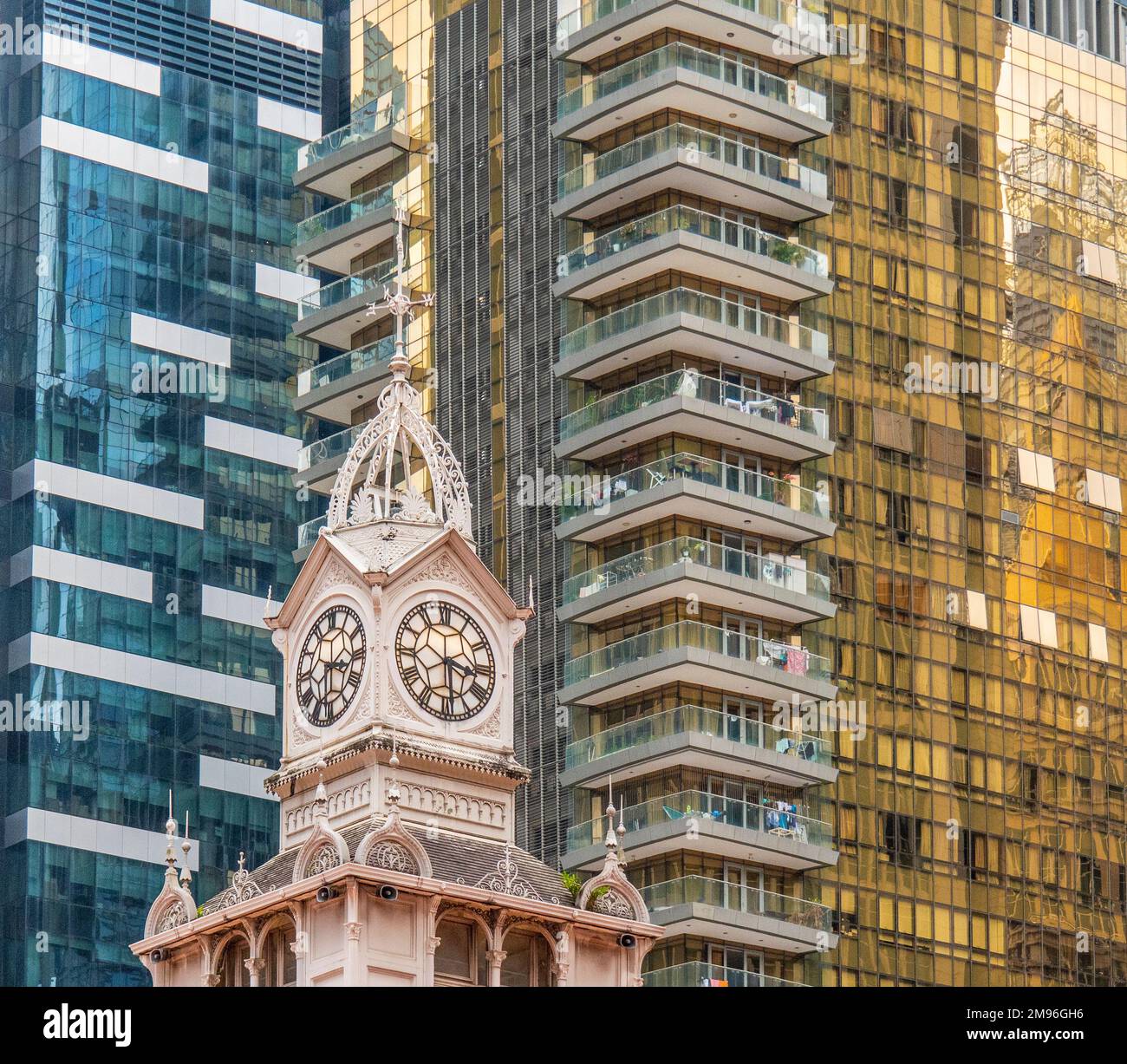 Lau Pa Sat clock tower and high rise residential towers Singapore Stock ...