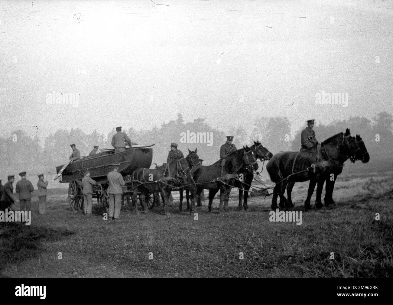 Soldiers pulling cart hi-res stock photography and images - Alamy
