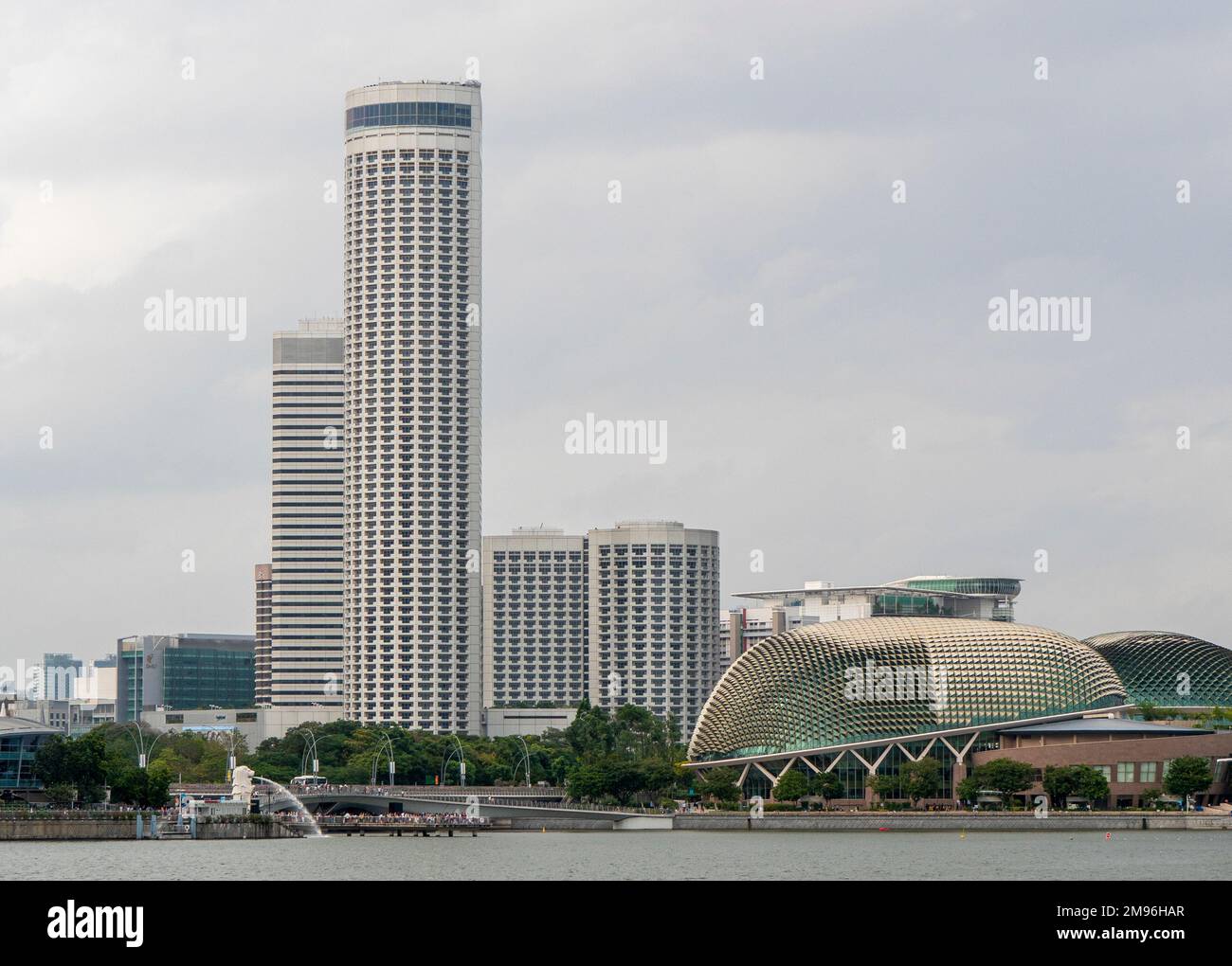 Raffles and center hi-res stock photography and images - Alamy