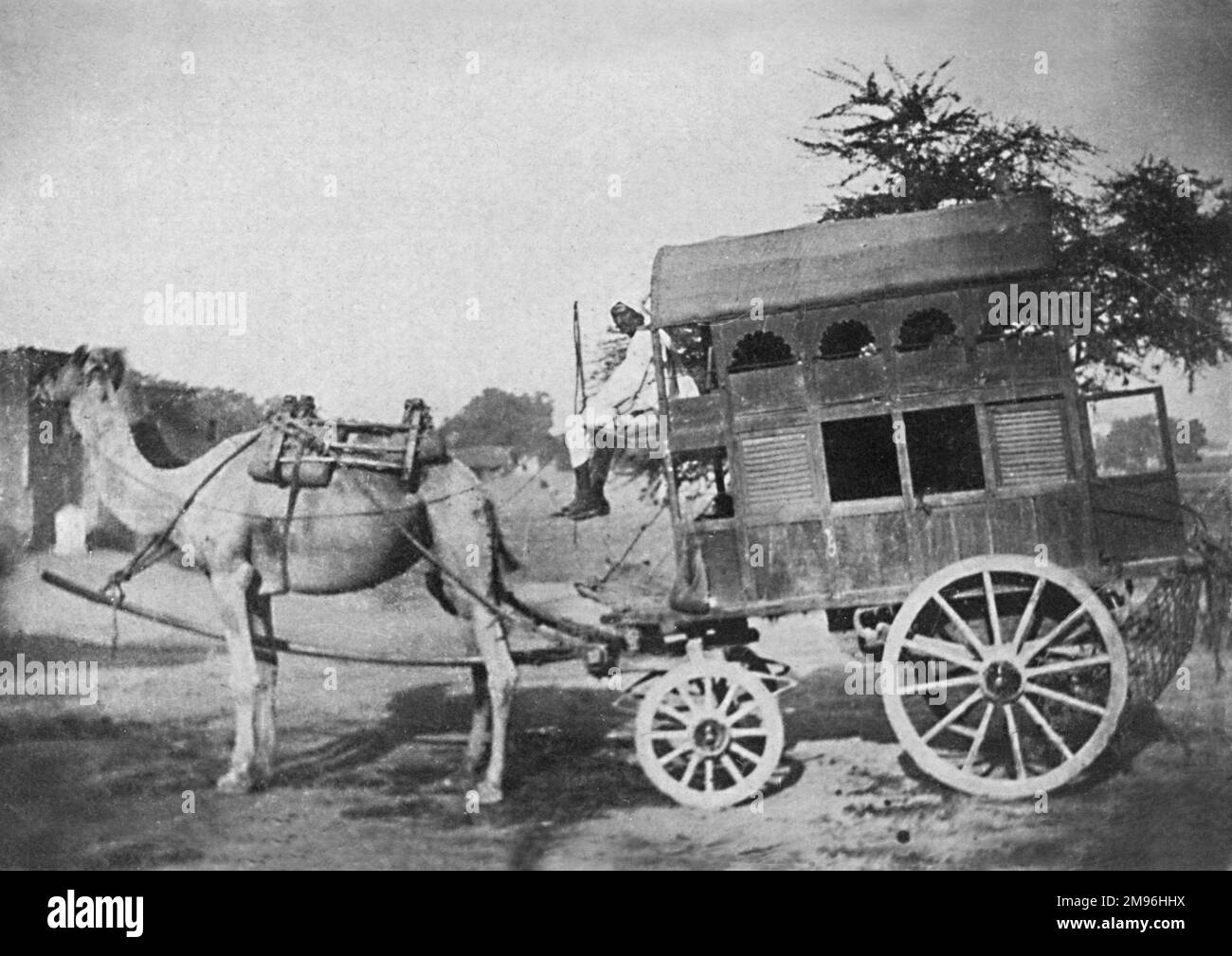 Historical vehicle transport Black and White Stock Photos & Images - Alamy