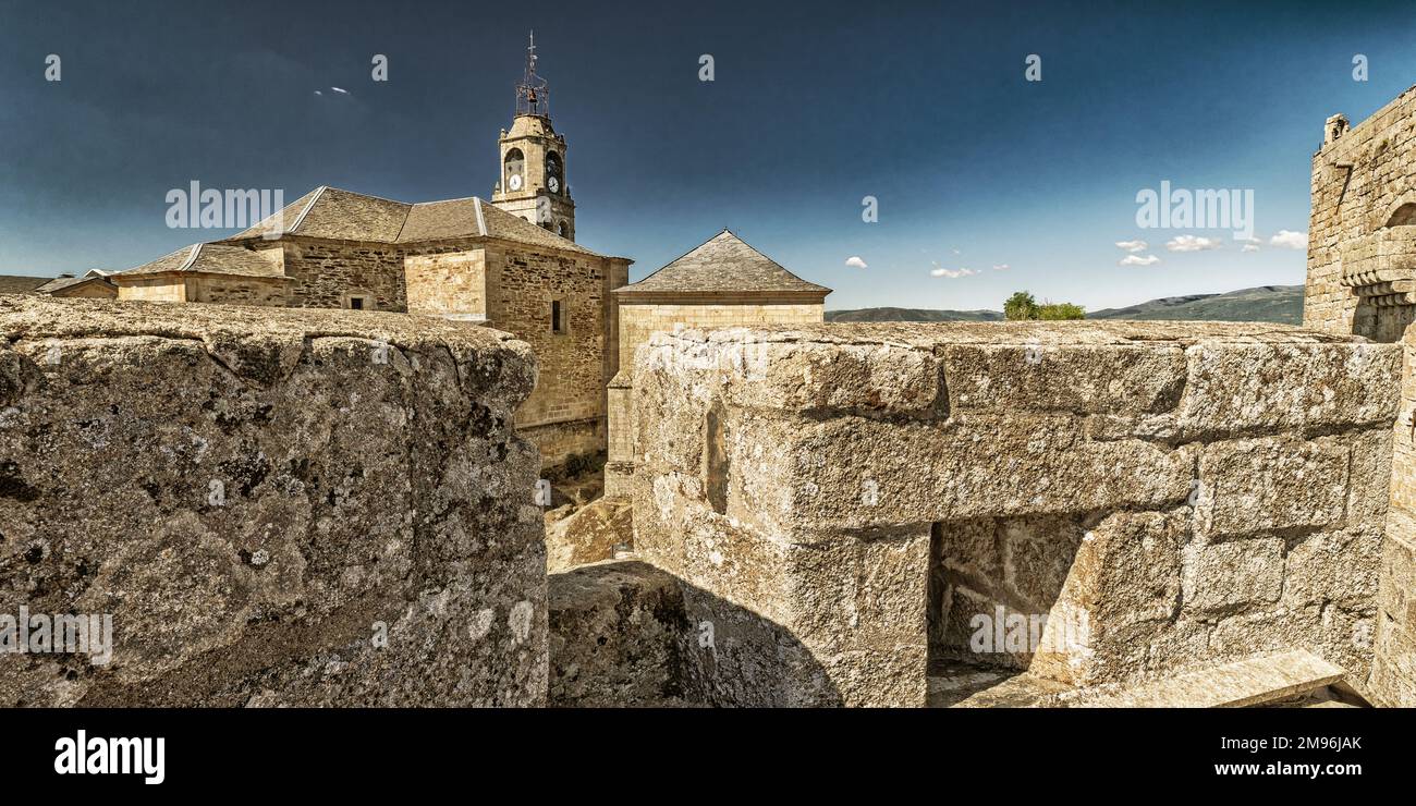 Castle-Palace of the Counts of Benavente, Castle of Puebla de Sanabria ...