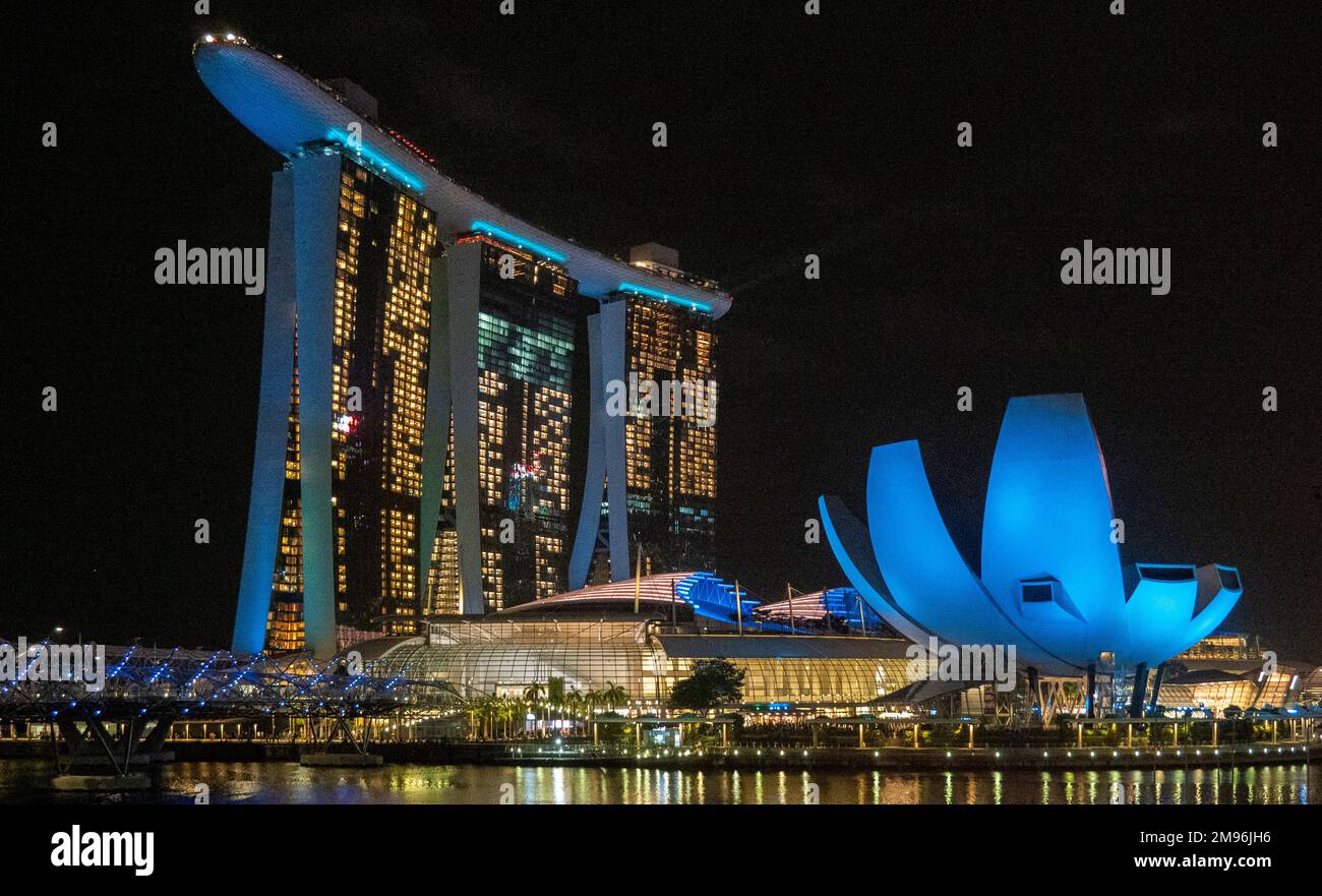 Marina Bay Sands Hotel and Resort, and the ArtScience Museum at Marina ...