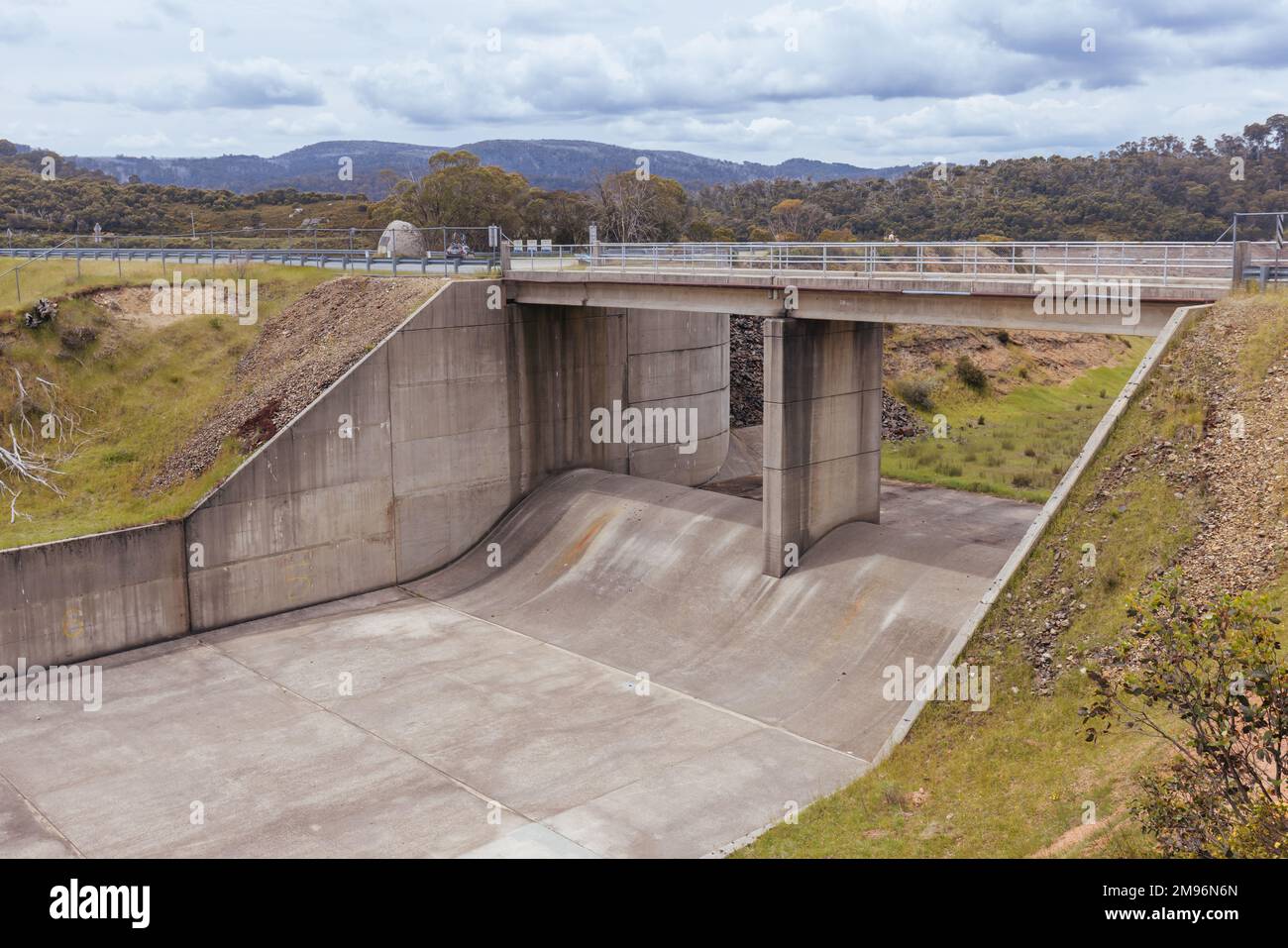 Tooma Dam in New South Wales Australia Stock Photo - Alamy