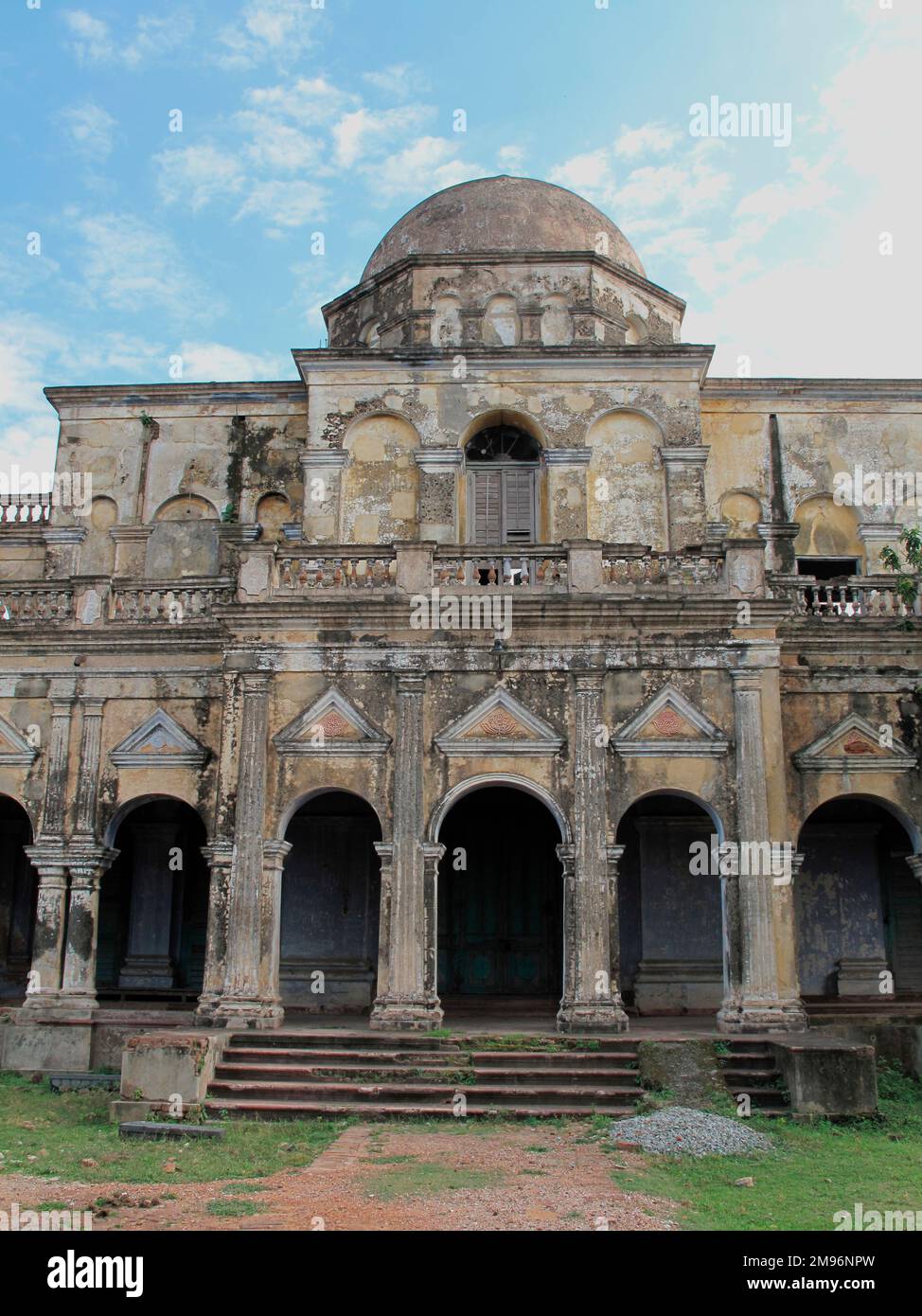 India, Bihar, Monghyr, Pirpahar Hill: Palce of Muslim Nawab Mir Qassim ...