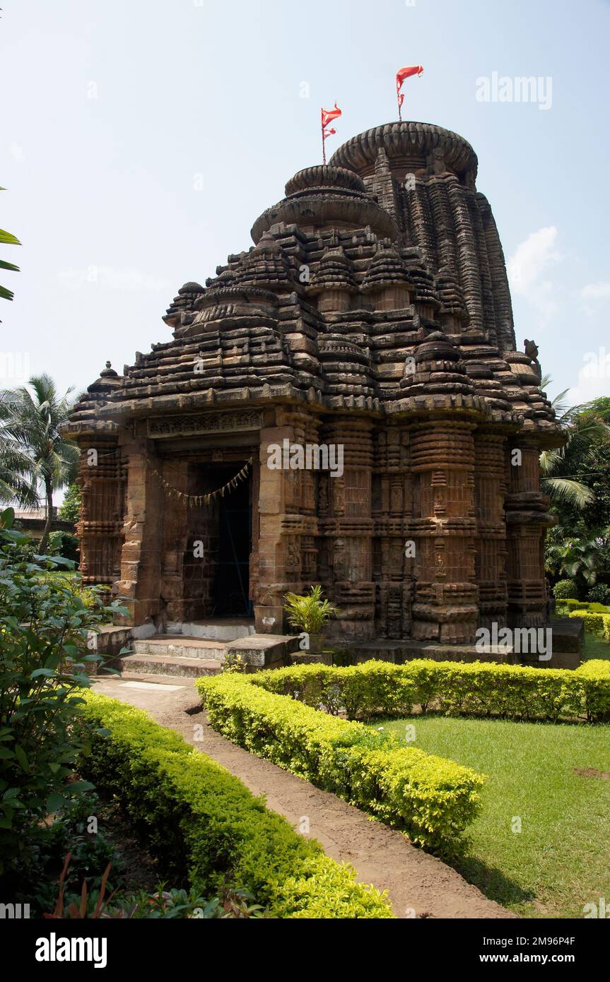 India,Orissa,Bhubaneswar: Hindu temple of the Lingaraj temple complex ...