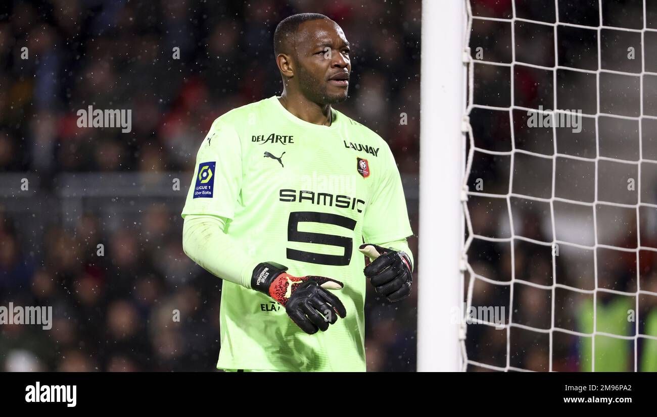 Rennes goalkeeper Steve Mandanda during the French championship Ligue 1 ...