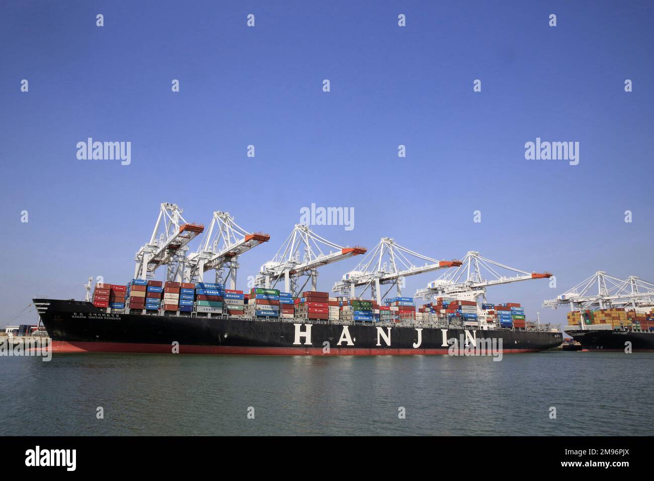 Container Terminal. Unloading a snail. Le Havre. Haute-Normandie. Seine ...