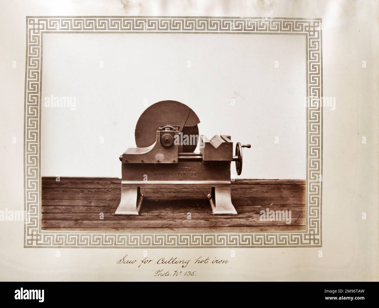 Hot saw hi-res stock photography and images - Alamy