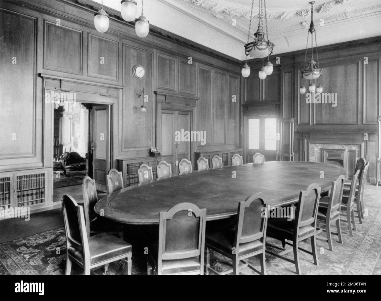 IMechE: council room after addition of new wing, 1912 Stock Photo - Alamy