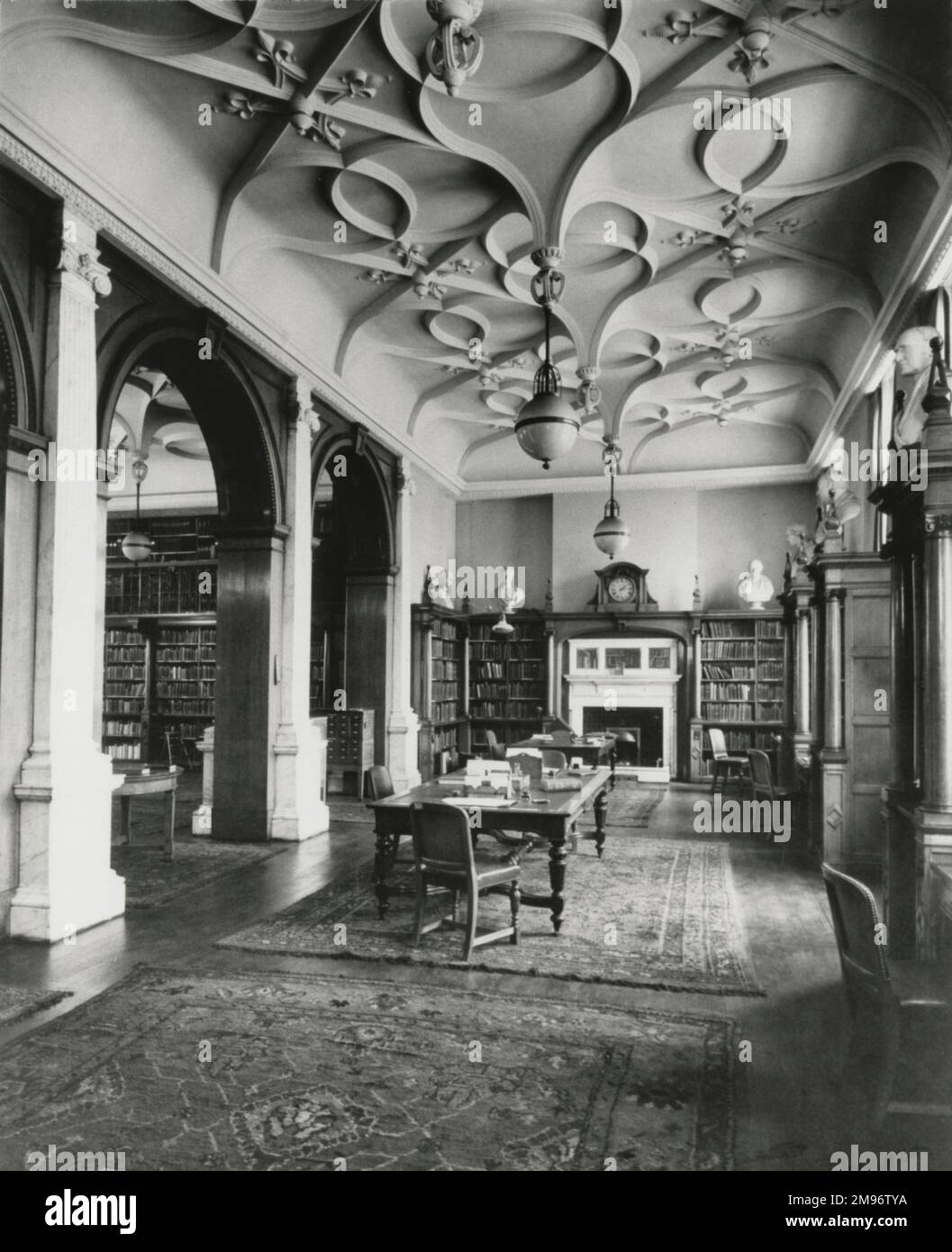 IMechE: view of north block of library ceiling, 1940 Stock Photo - Alamy