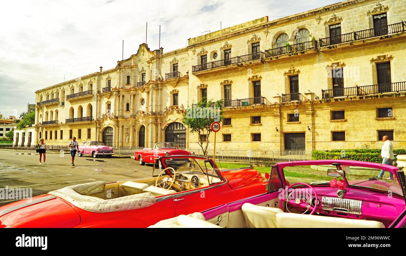 Classic cars in the Havana in Republic of Cuba, Caribbean Stock Photo ...