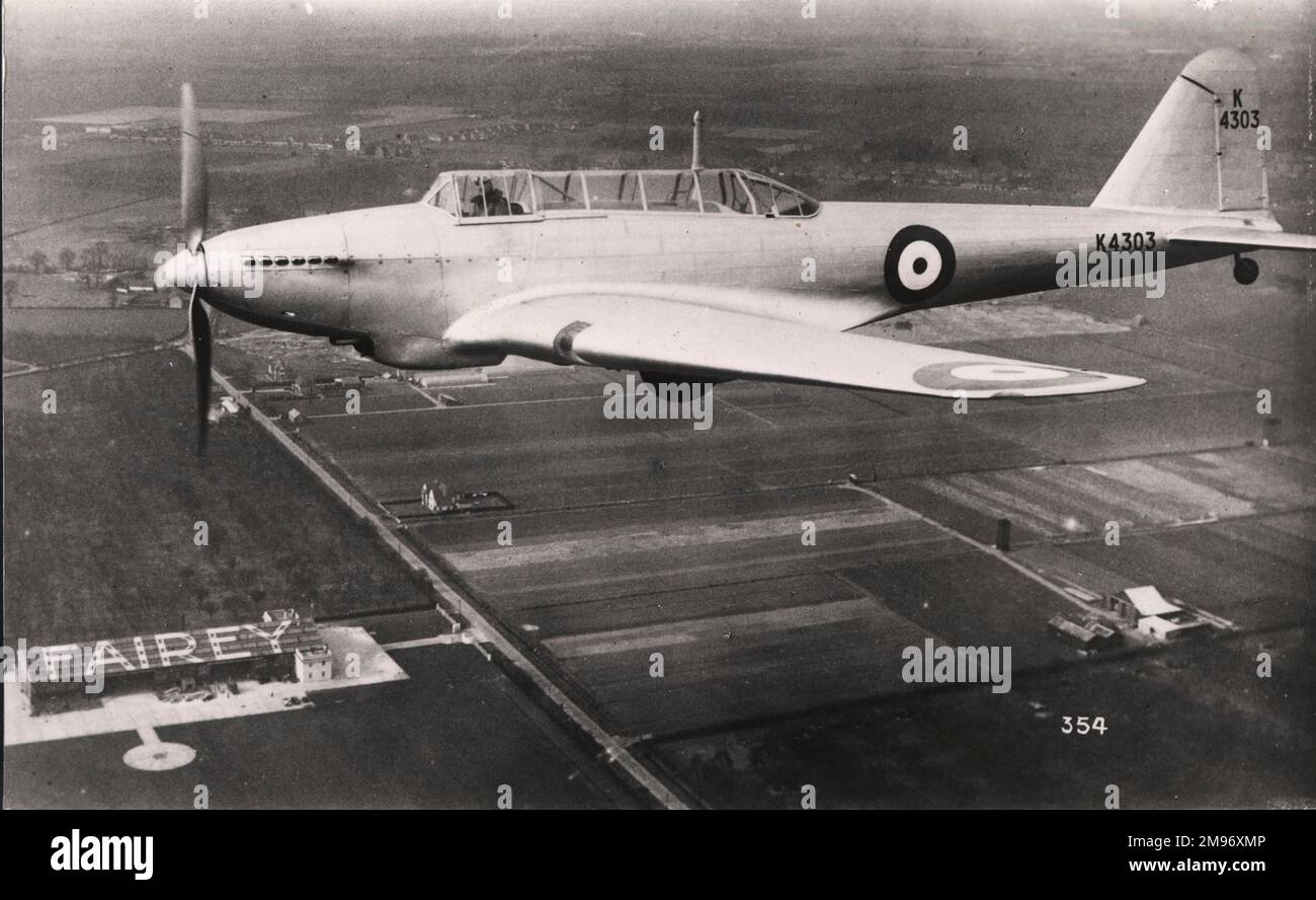 Fairey Battle first prototype, K4303. The flight hangar on the corner ...