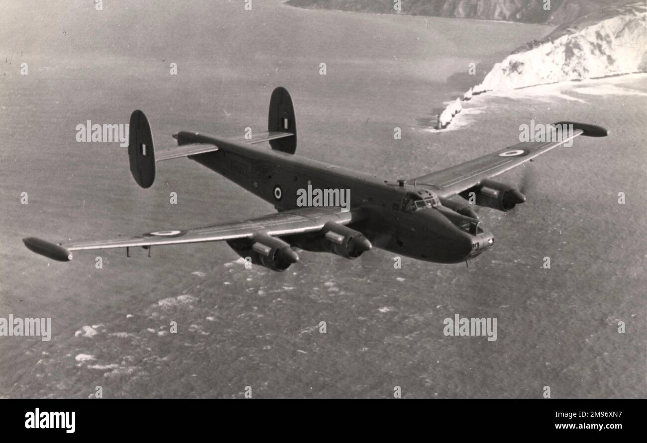 Avro Shackleton MR3, WR971, overflying the Needles Stock Photo - Alamy