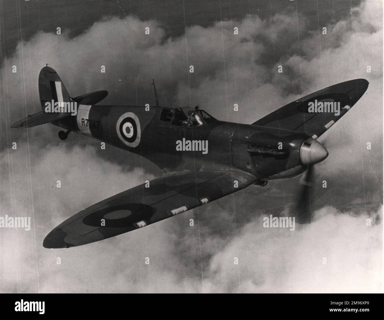 Supermarine Spitfire VA, R7347 Stock Photo - Alamy