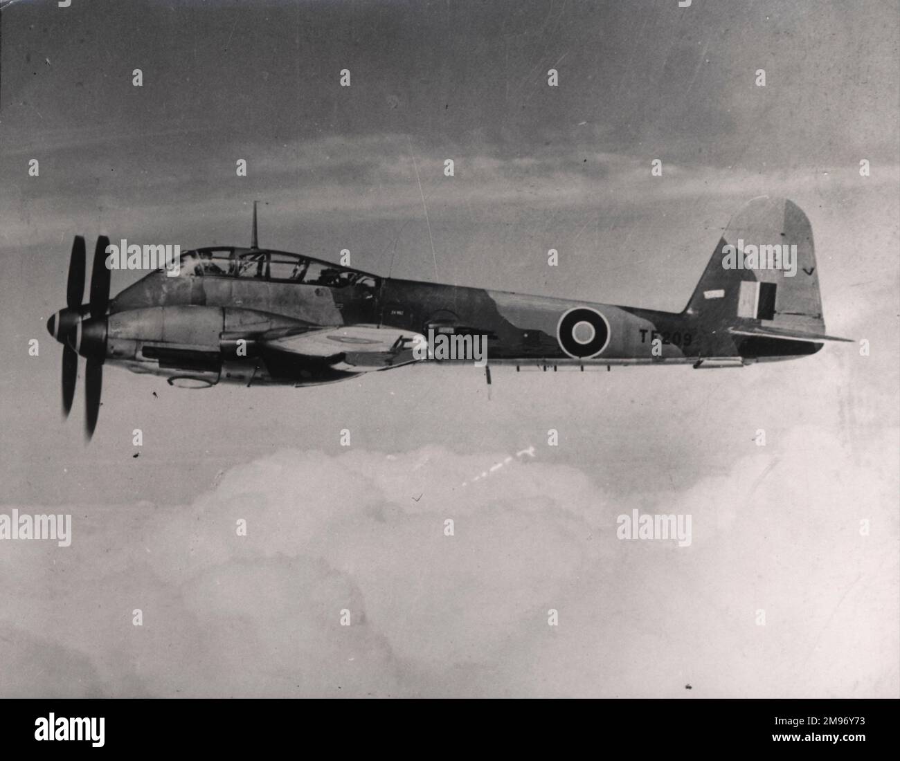 Messerschmitt Me410A-3, TP209, captured in Italy Stock Photo - Alamy