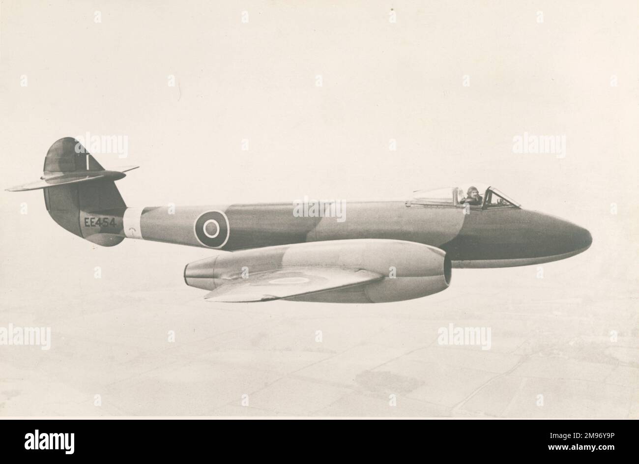 Gloster Meteor F4, EE454, in standard camouflage Stock Photo - Alamy