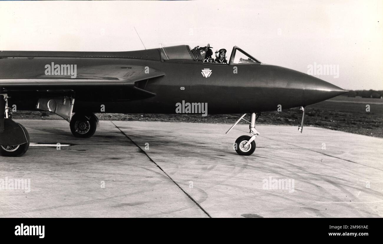 Sqn Ldr Neville Duke taxies out Hawker Hunter 3, WB188. The first ...