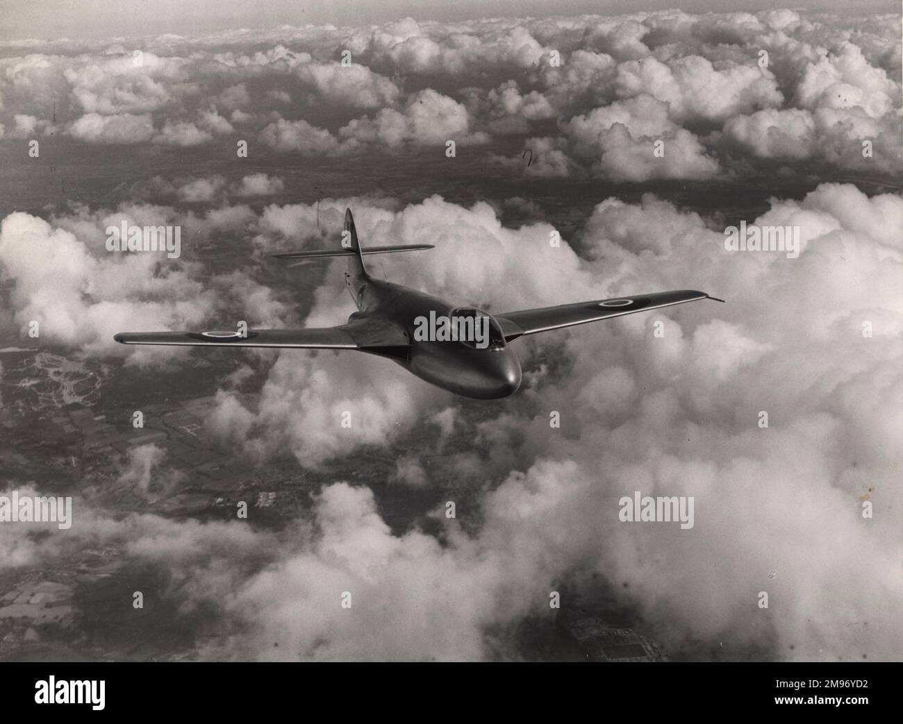 Hawker P1040, VP401, research aircraft in flight which led to the Sea ...