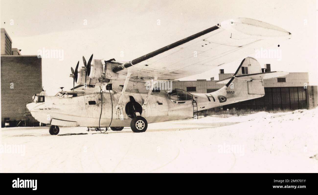 Canso aircraft hi-res stock photography and images - Alamy