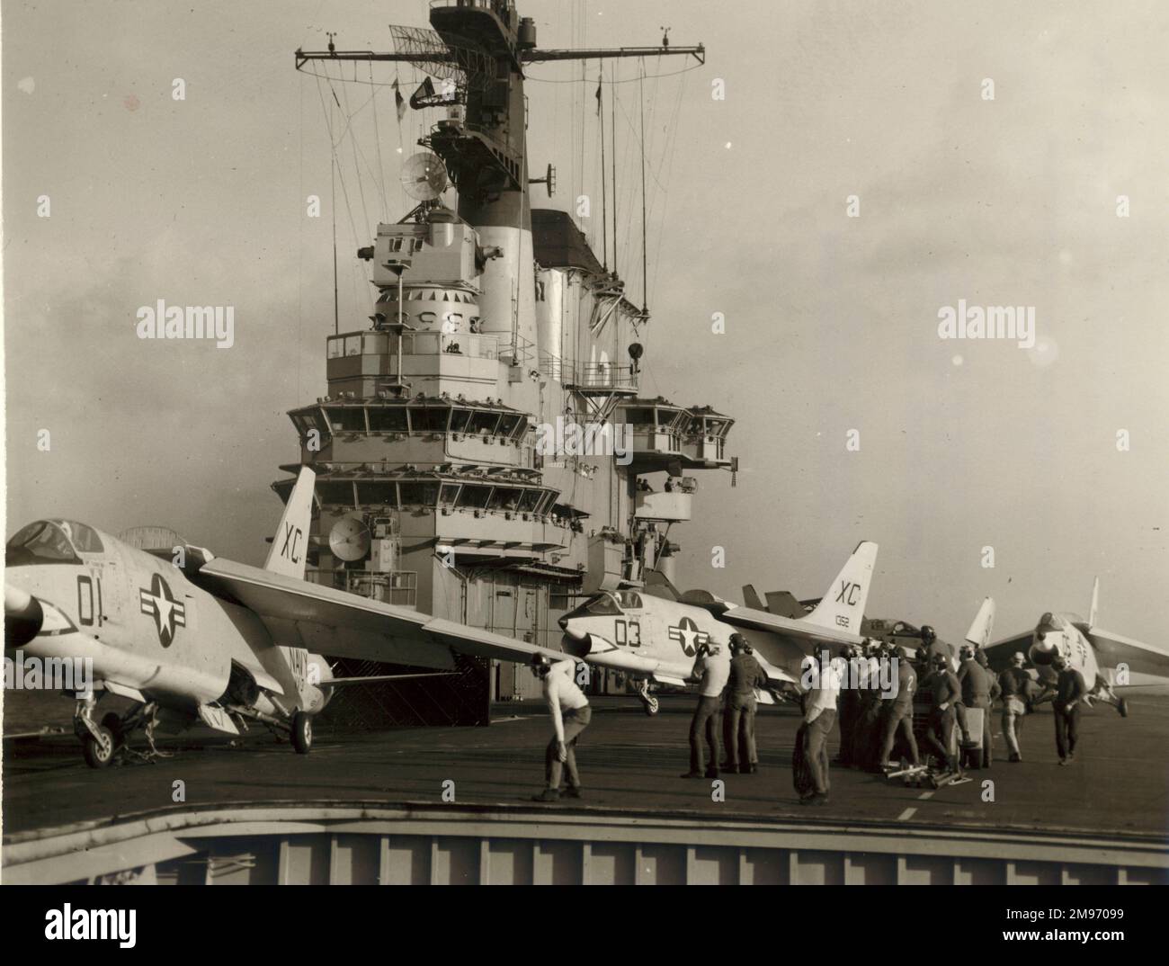 Uss franklin d roosevelt hi-res stock photography and images - Alamy
