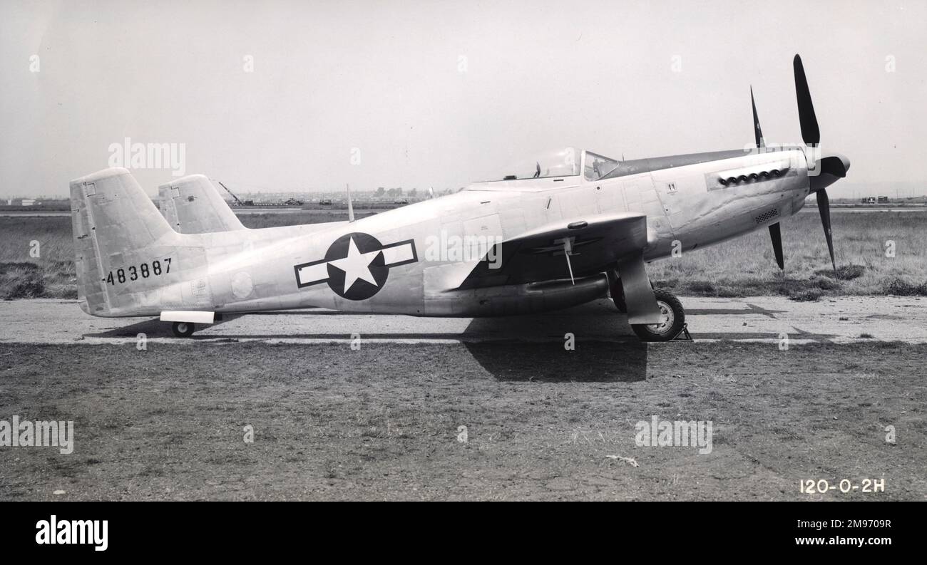 The second North American XP-82 Twin Mustang Stock Photo - Alamy