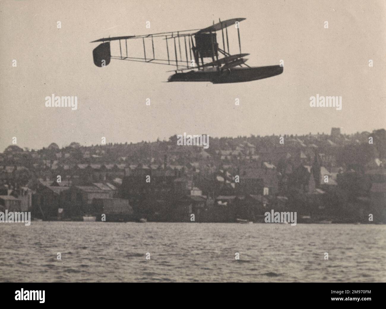 Sopwith Bat Boat I powered by a 100hp Green engine flying over the ...