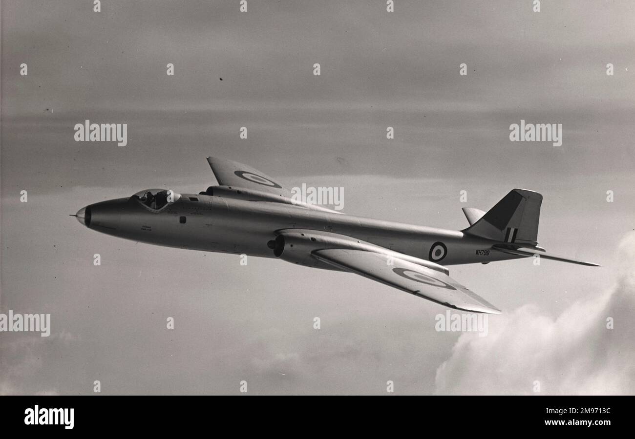English Electric Canberra PR7, WH799 Stock Photo - Alamy
