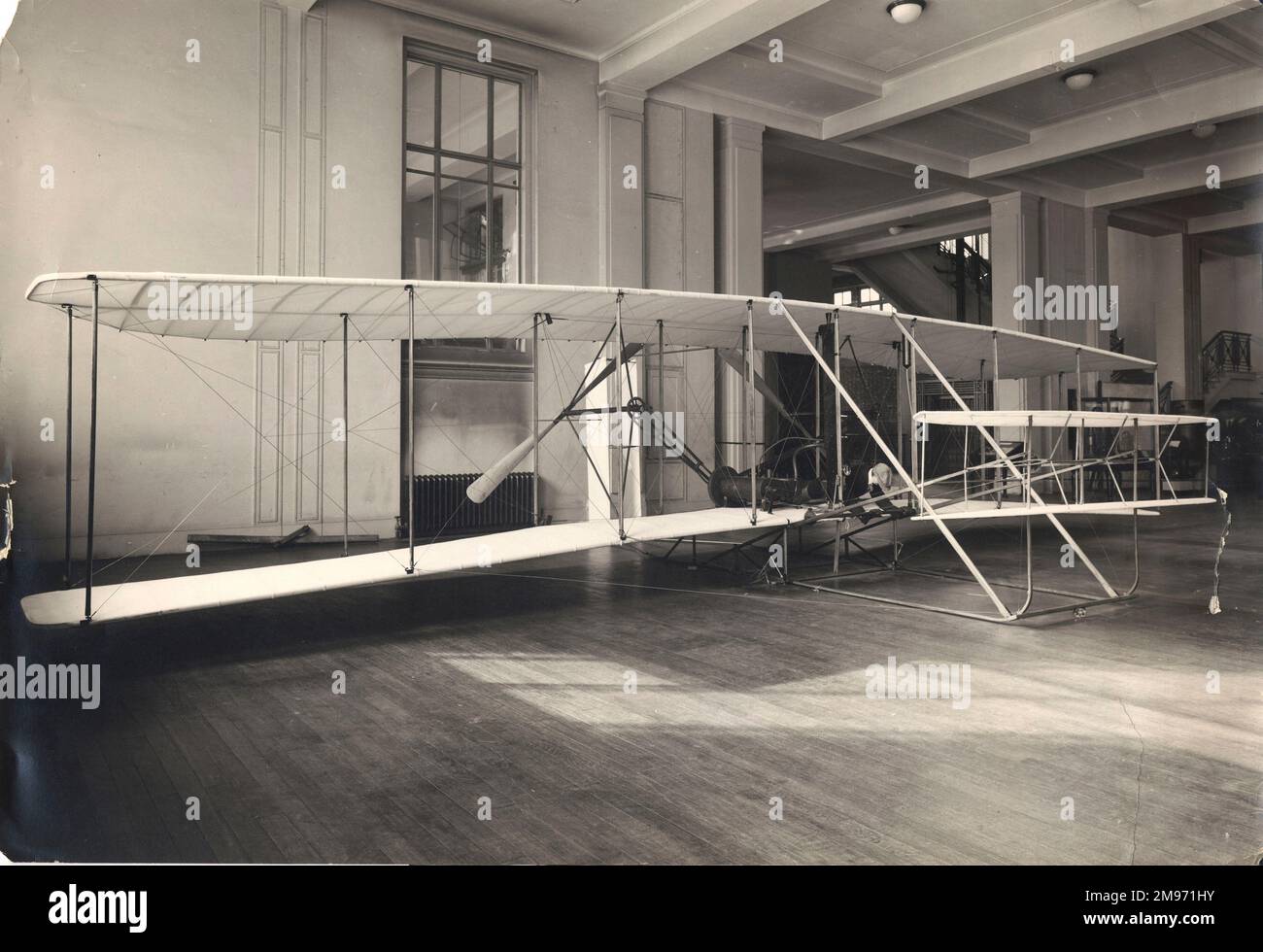 The original 1903 Wright Flyer on display in the Science Museum, London ...