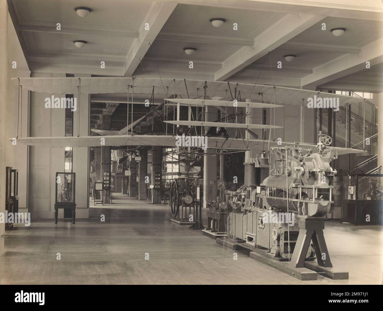 The original 1903 Wright Flyer on display in the Science Museum, London ...