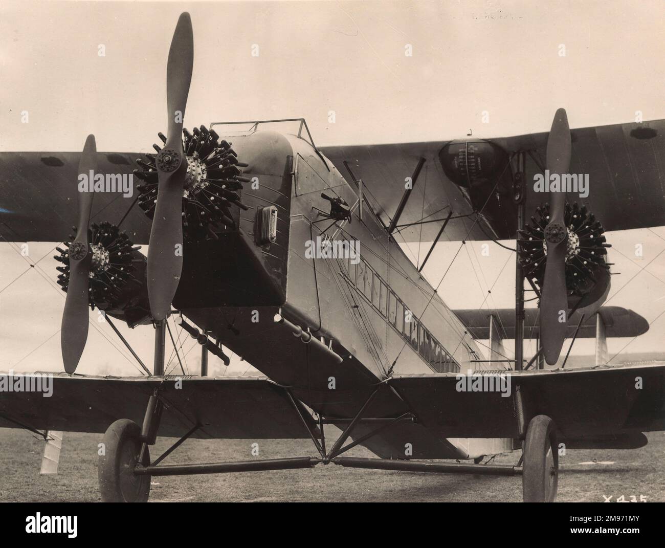Armstrong whitworth argosy hi-res stock photography and images - Alamy