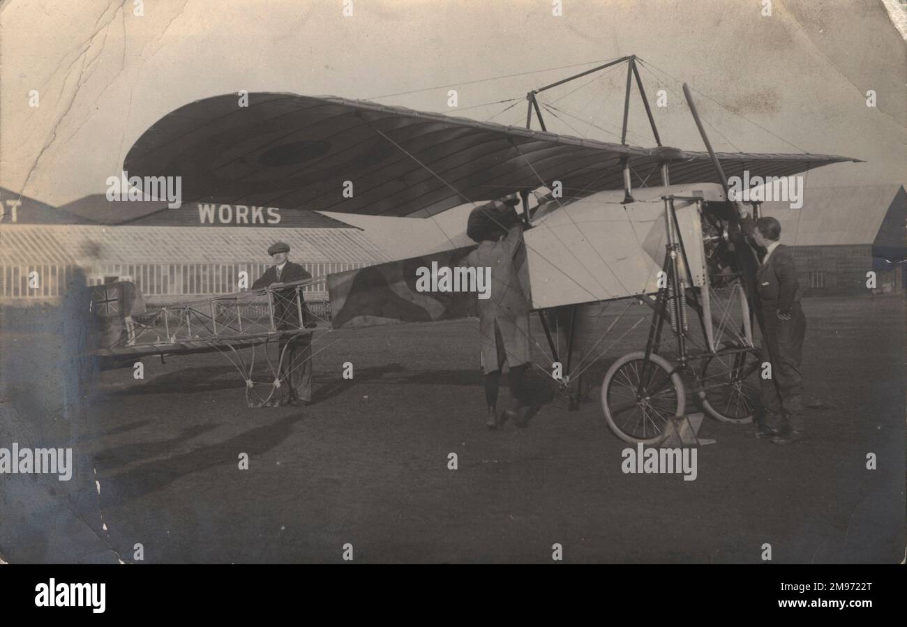 Parasol monoplane hi-res stock photography and images - Alamy