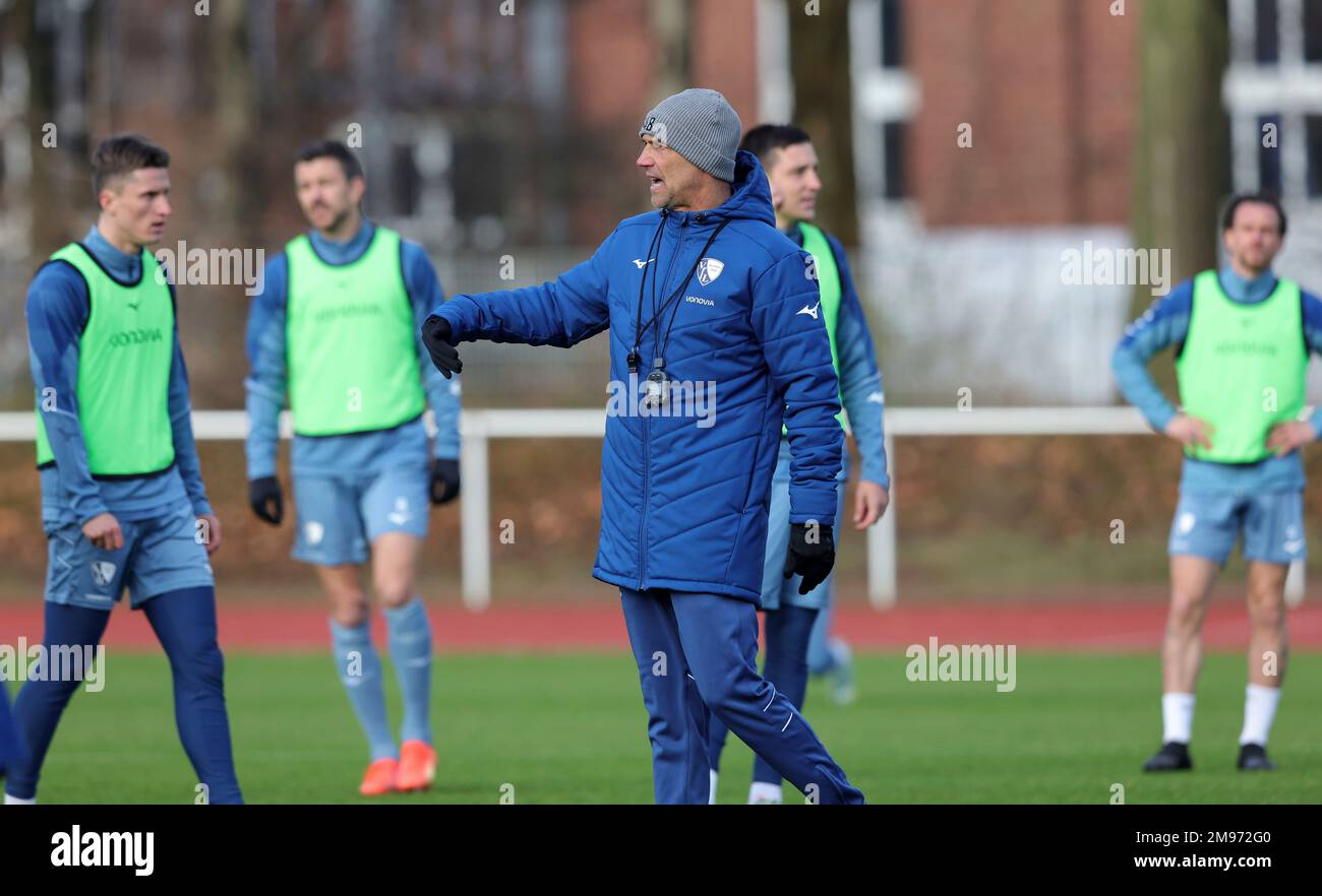 Bochum, Deutschland. 17th Jan, 2023. firo : 01/17/2023, football ...