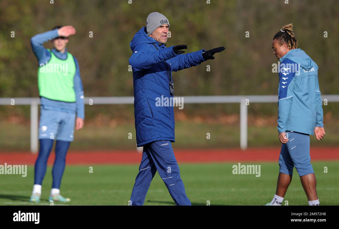 Bochum, Deutschland. 17th Jan, 2023. firo : 01/17/2023, football ...