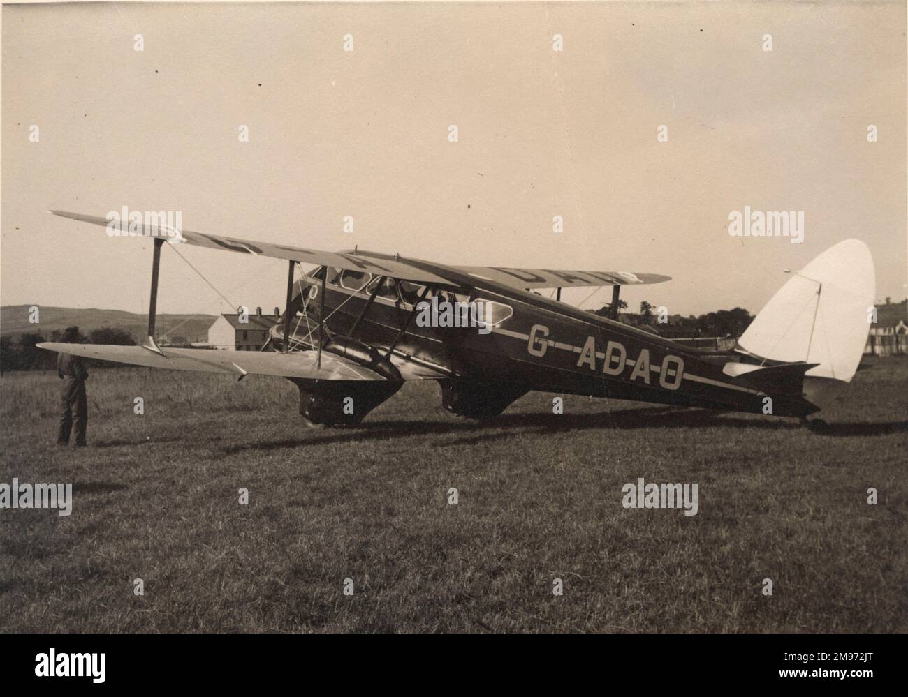 de Havilland DH89 Dragon Rapide, G-ADAO Stock Photo - Alamy