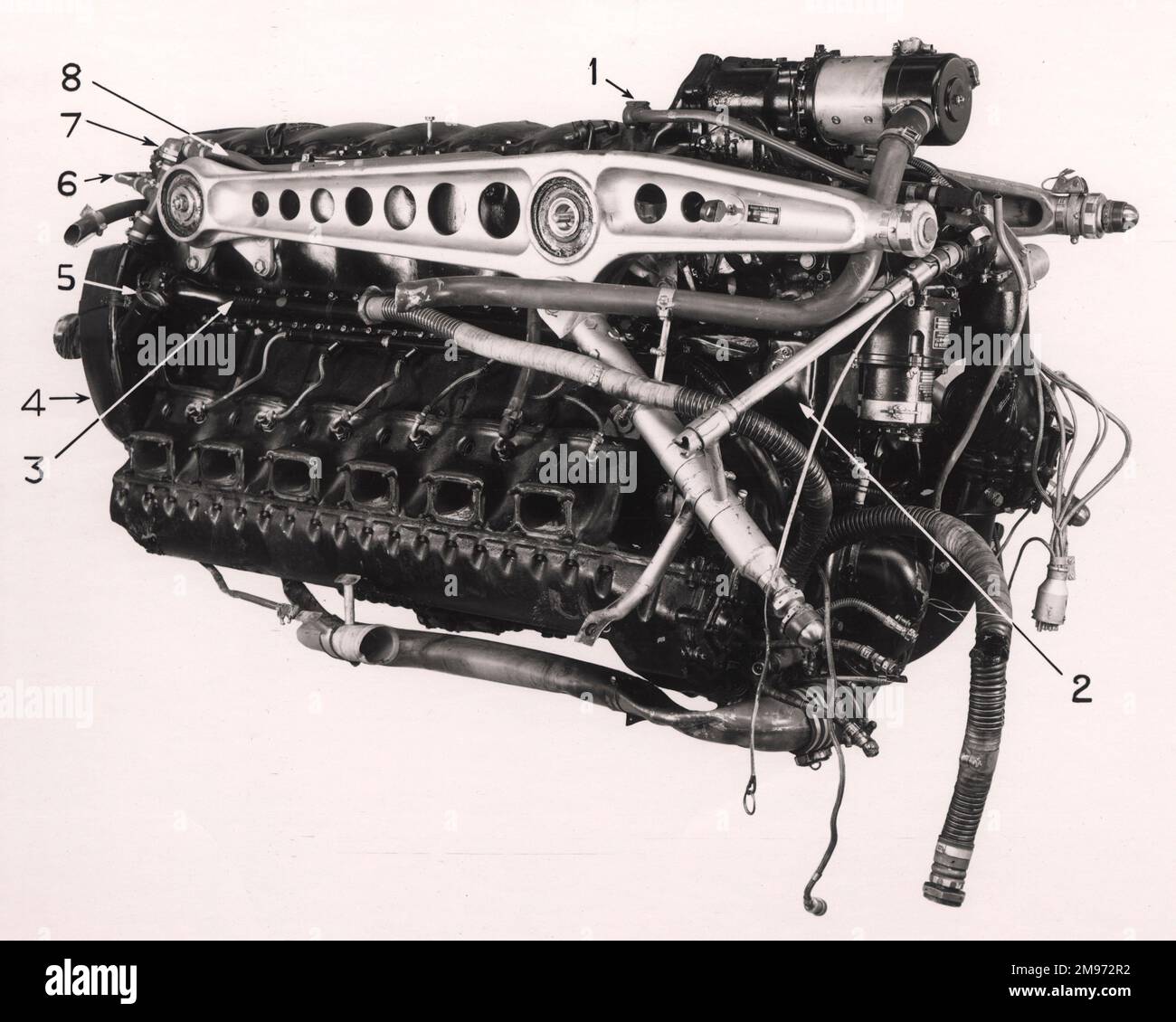 Junkers Jumo 211A inverted V-12 engine (3/4 rear port view Stock Photo ...