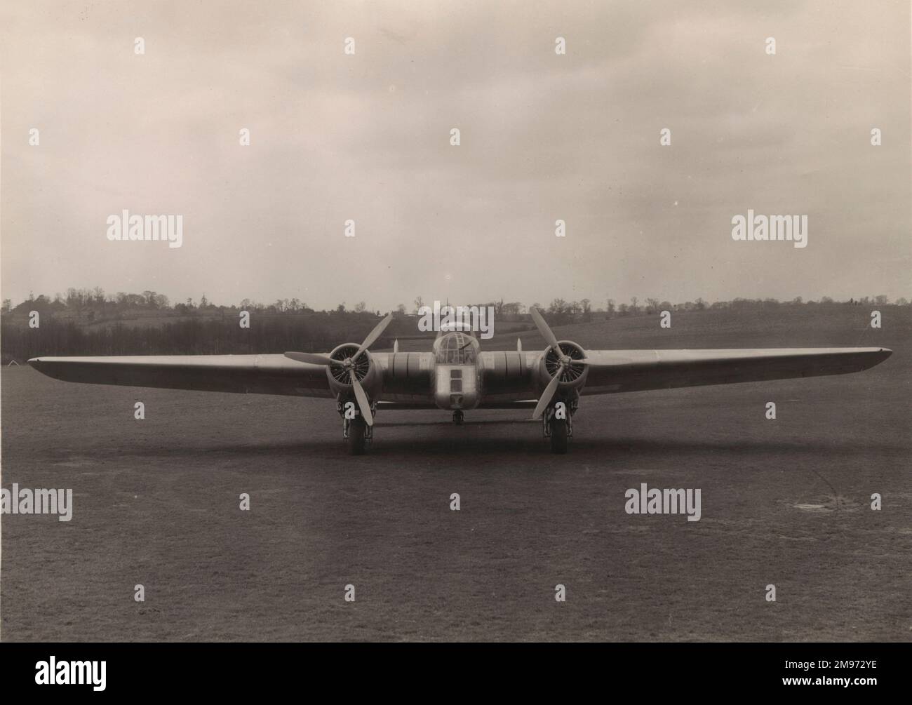 Whitley aircraft hi-res stock photography and images - Alamy